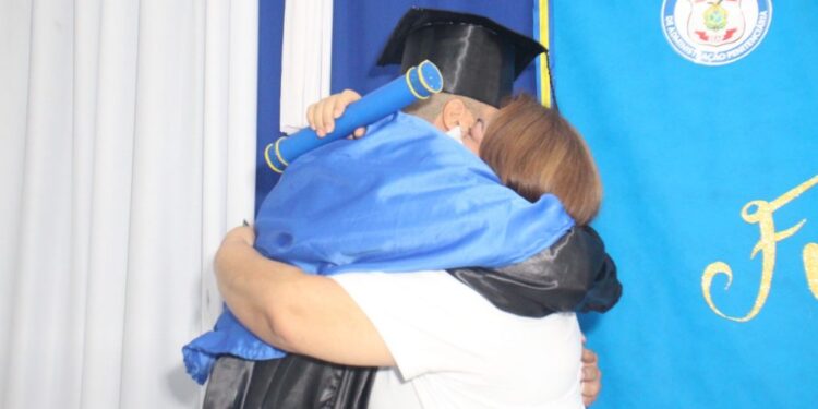 Seap realiza certificação de internos em curso superior da Estácio ...